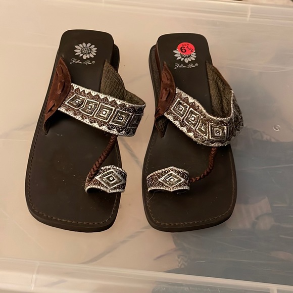 Yellow Box | Shoes | So Cute Yellow Box Sandals | Poshmark